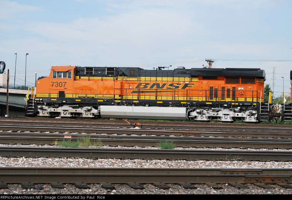BNSF 7207